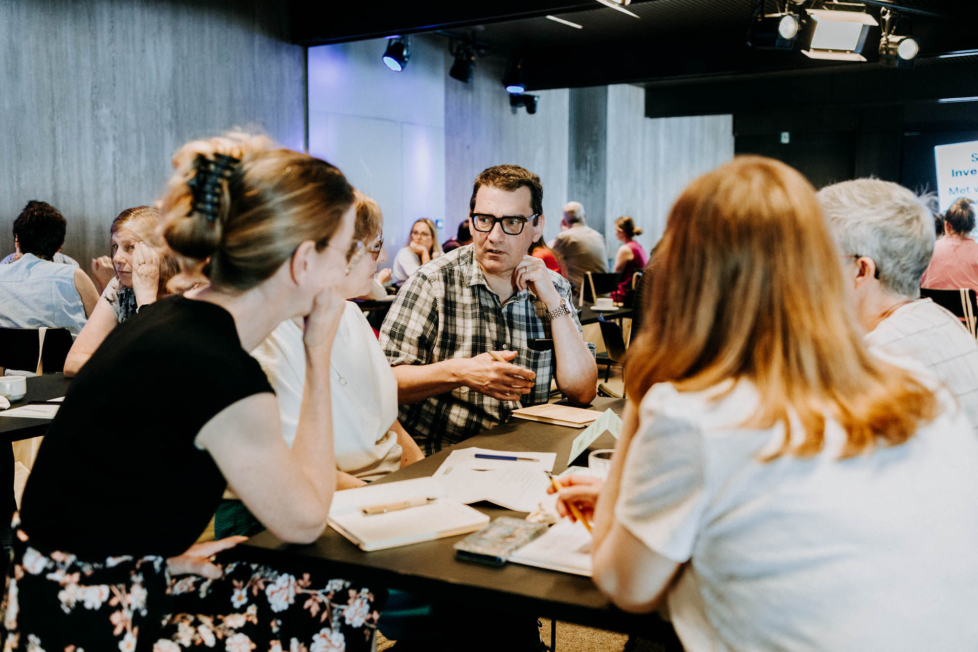 Roadshow Leesbevordering geeft inspiratie voor bibs | Iedereen Leest